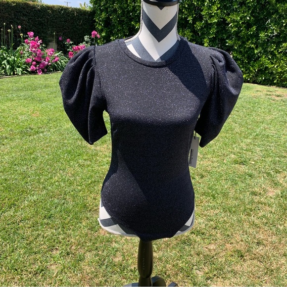 Haute Monde | Tops | Haute Monde Metallic Puff Sleeve Bodysuit | Poshmark